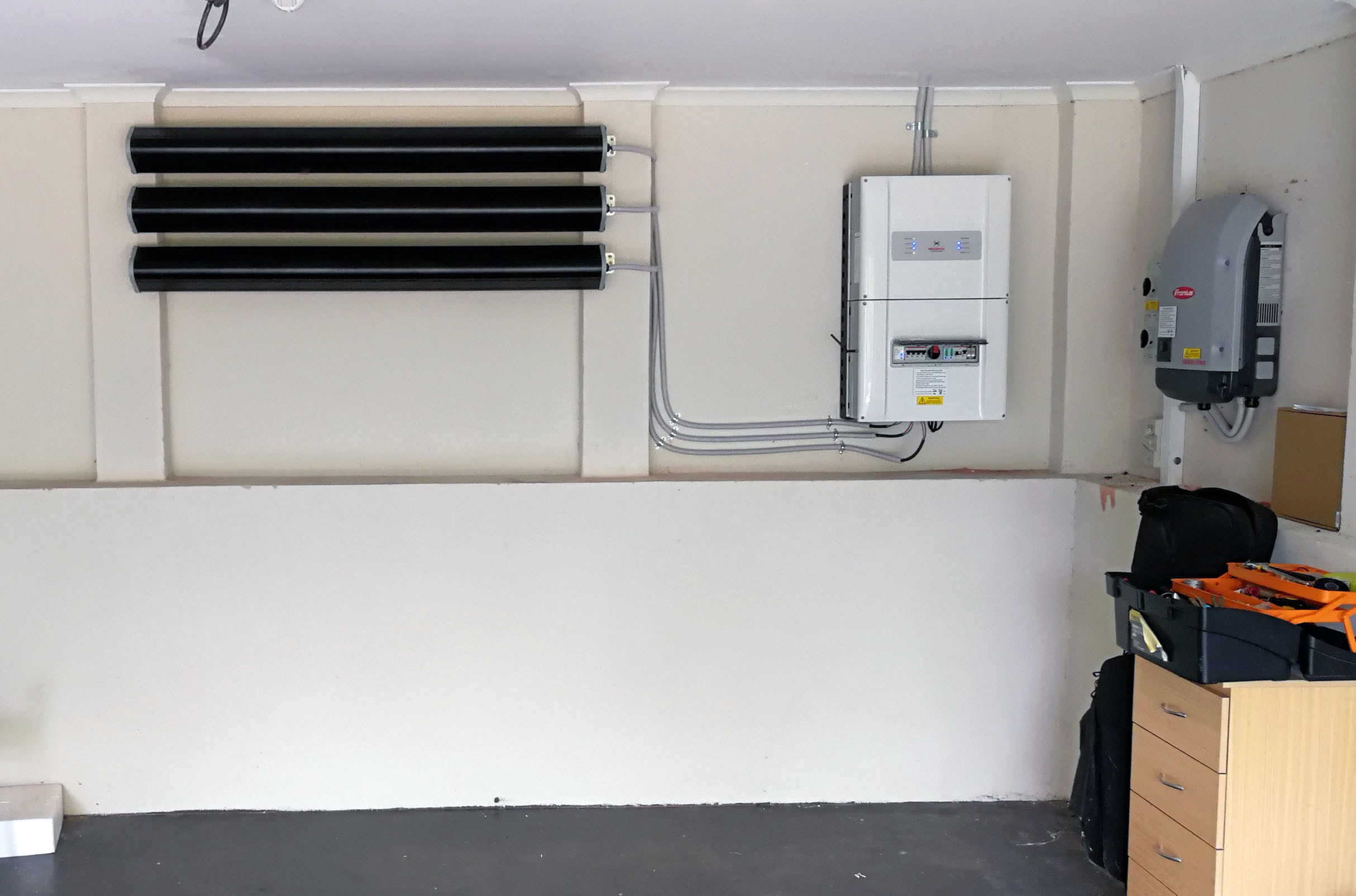 BATTERY DEVELOPER CALLS FOR SCRAPPING OF VICTORIAN SOLAR REBATE SCHEME ...